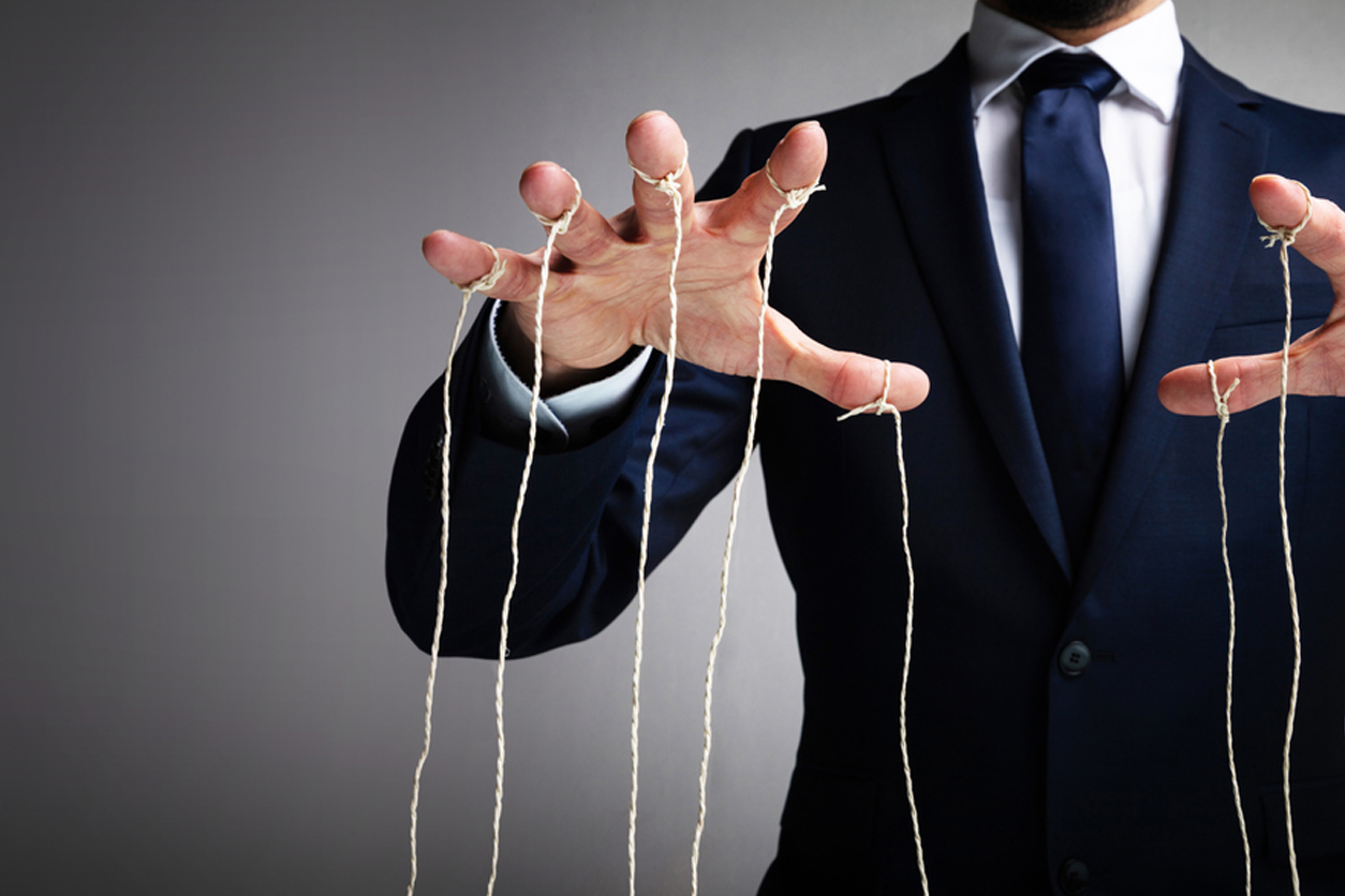 O que é liderança autocrática e suas vantagens e desvantagens - Integração